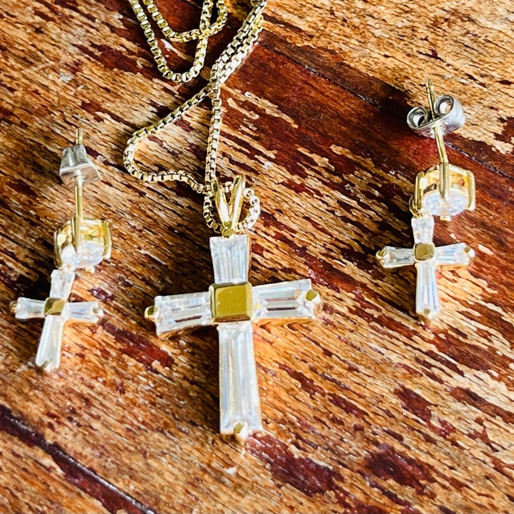 Ross-Simons Crystal Sterling Silver Gold Overlay Cros… - Gem